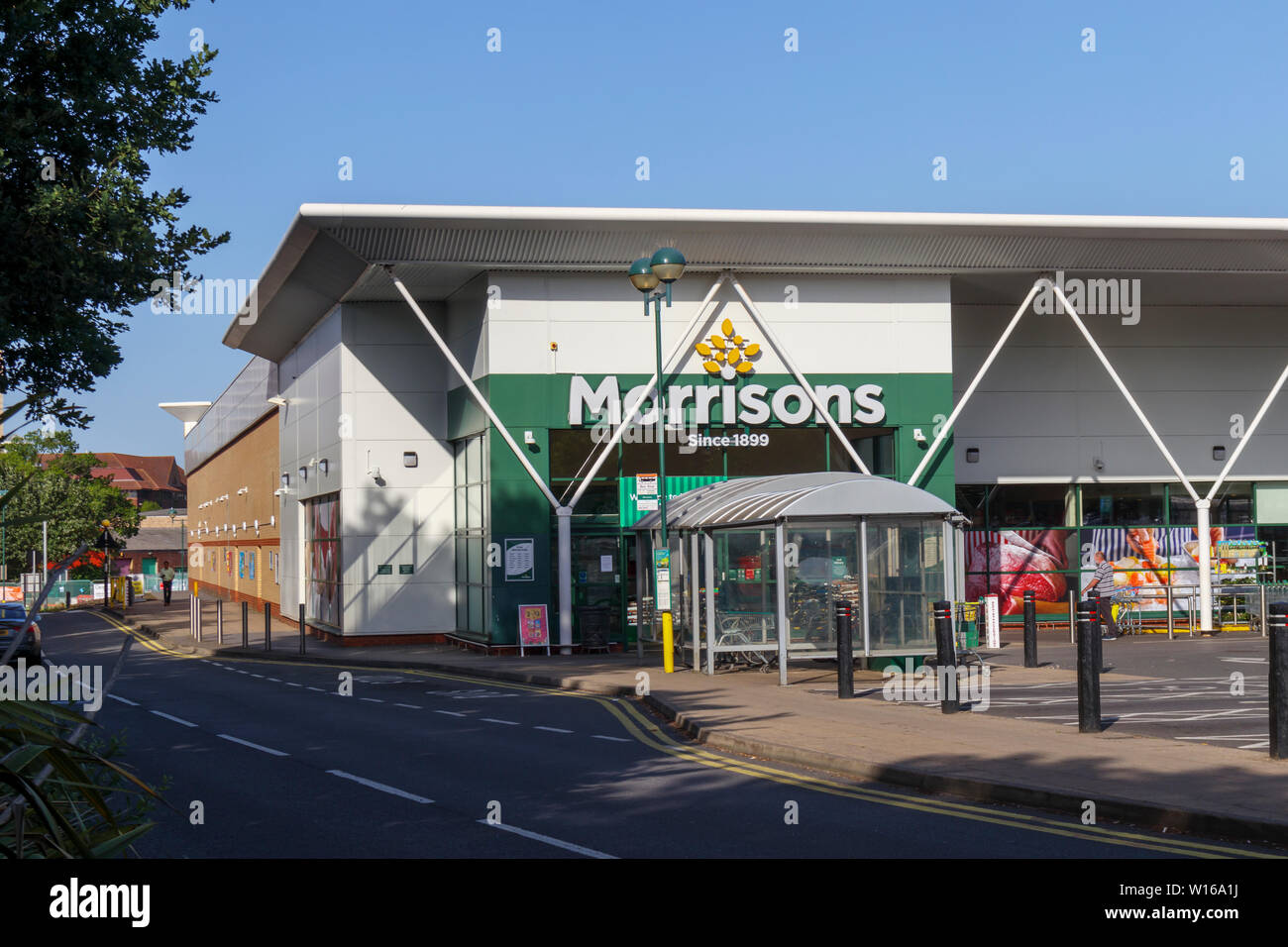 Wm morrison hi-res stock photography and images - Alamy