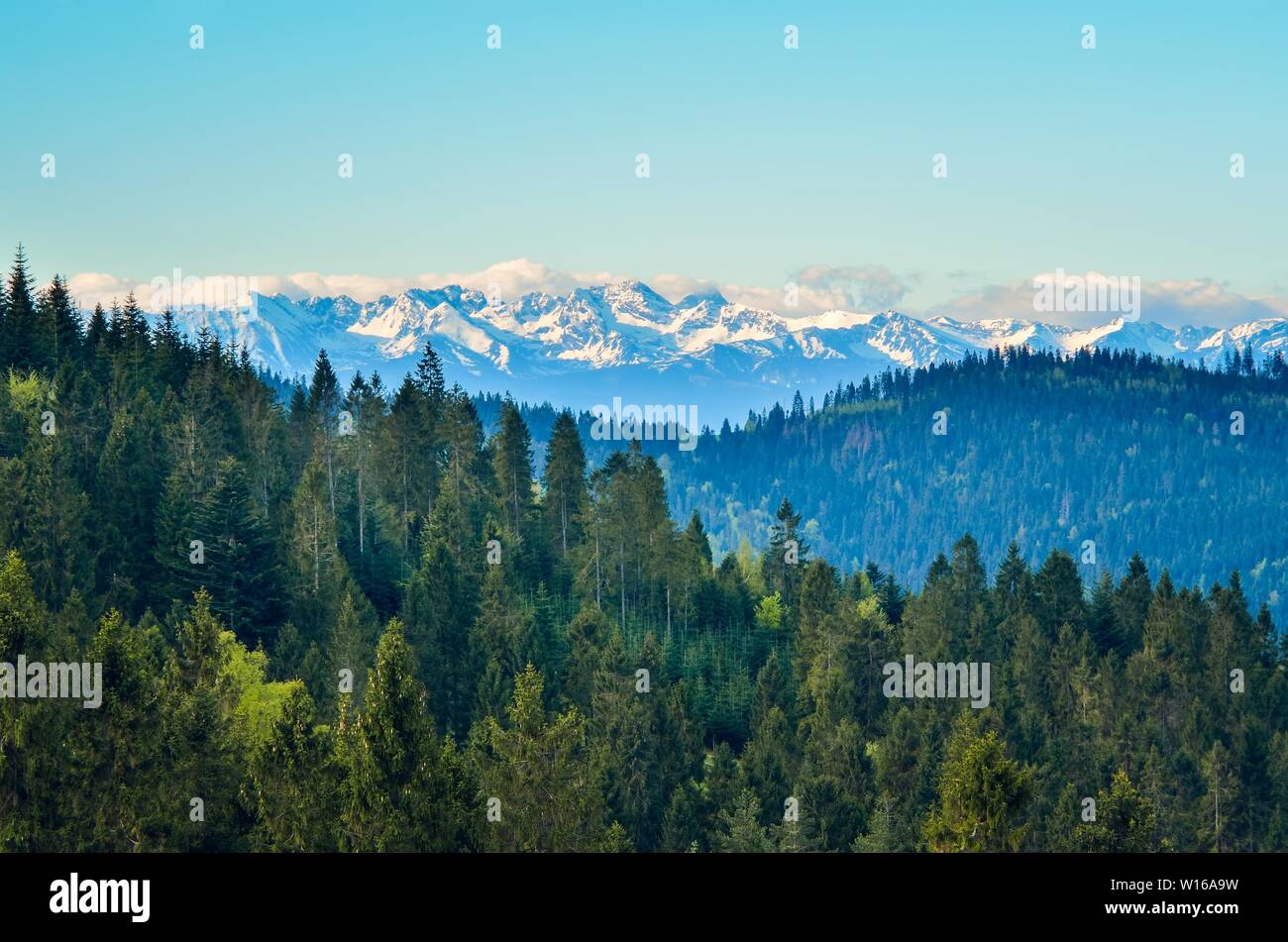 Landscape snow capped mountains hi-res stock photography and images - Alamy
