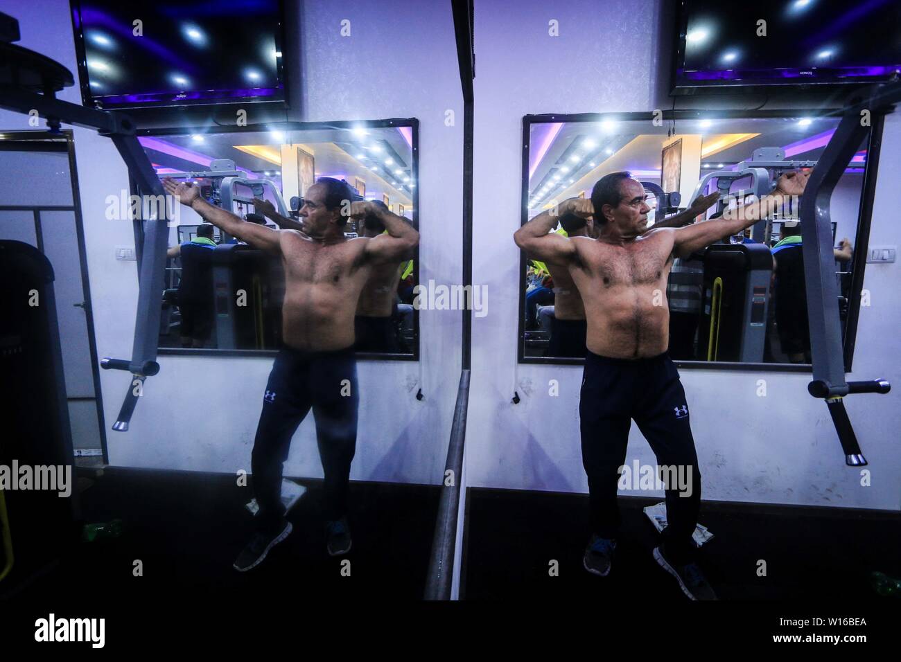 5955 hi-res stock photography and images - Alamy