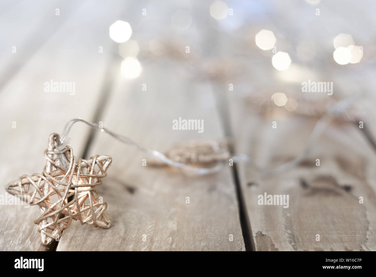 Star shaped fairy lights hi-res stock photography and images - Alamy