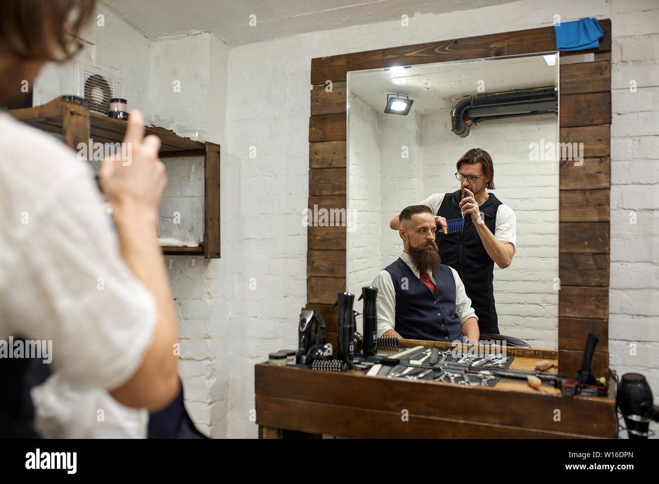 Barber Scissor High Resolution Stock Photography and Images - Alamy