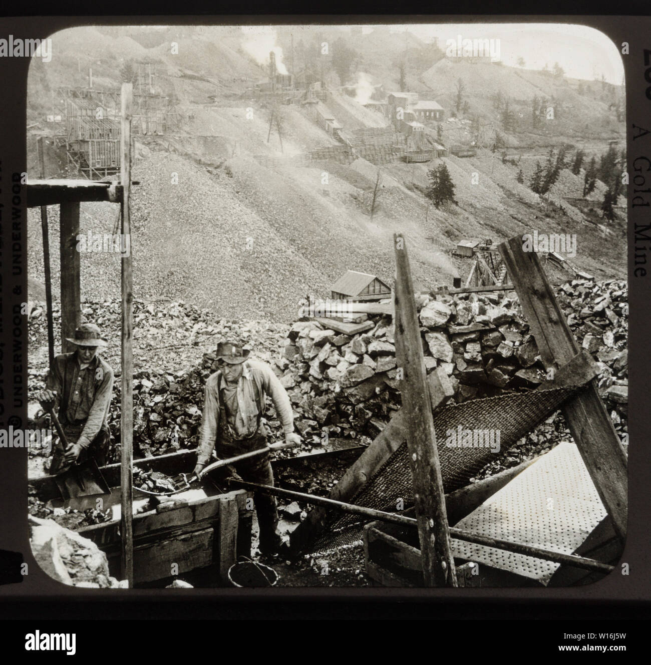 Lantern slide technology hi-res stock photography and images - Alamy