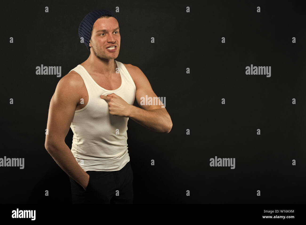 Conflicting style hi-res stock photography and images - Alamy