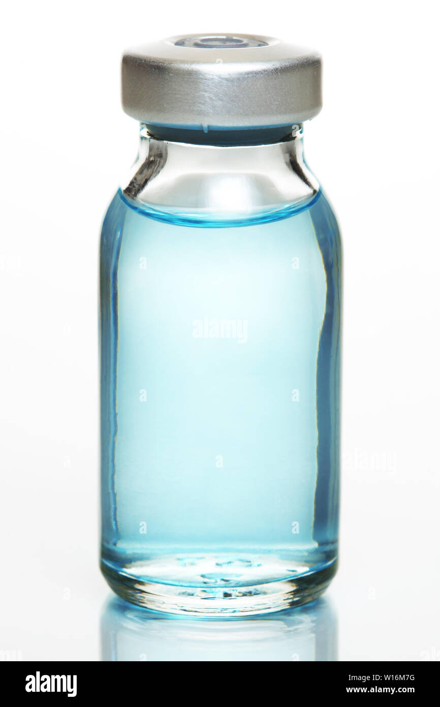 Empty insulin bottle hi-res stock photography and images - Alamy