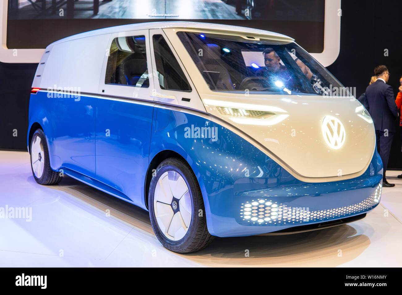 Vw all electric van hi-res stock photography and images - Alamy
