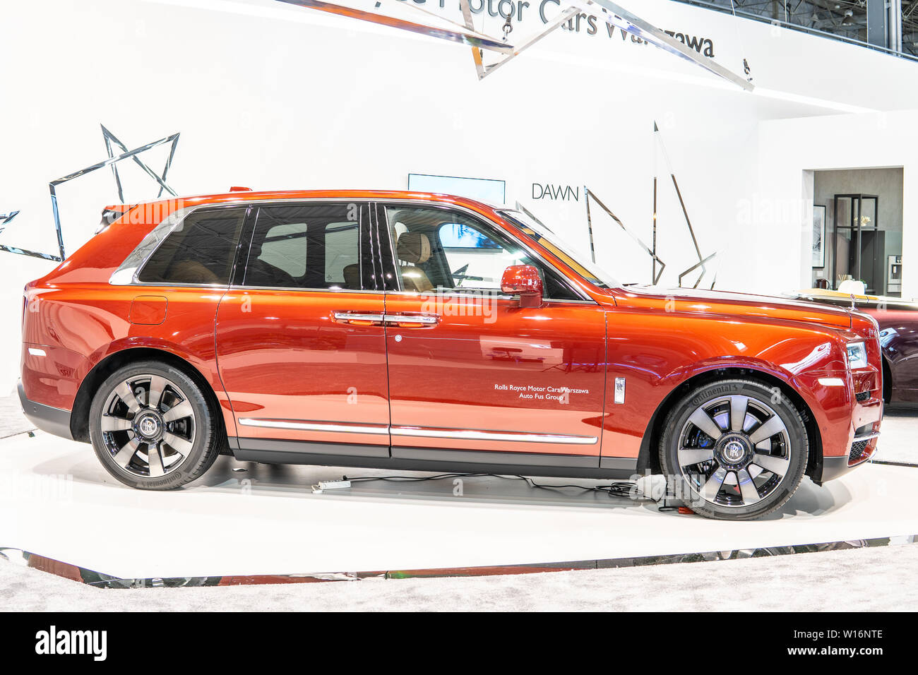 High sided vehicle hi-res stock photography and images - Alamy