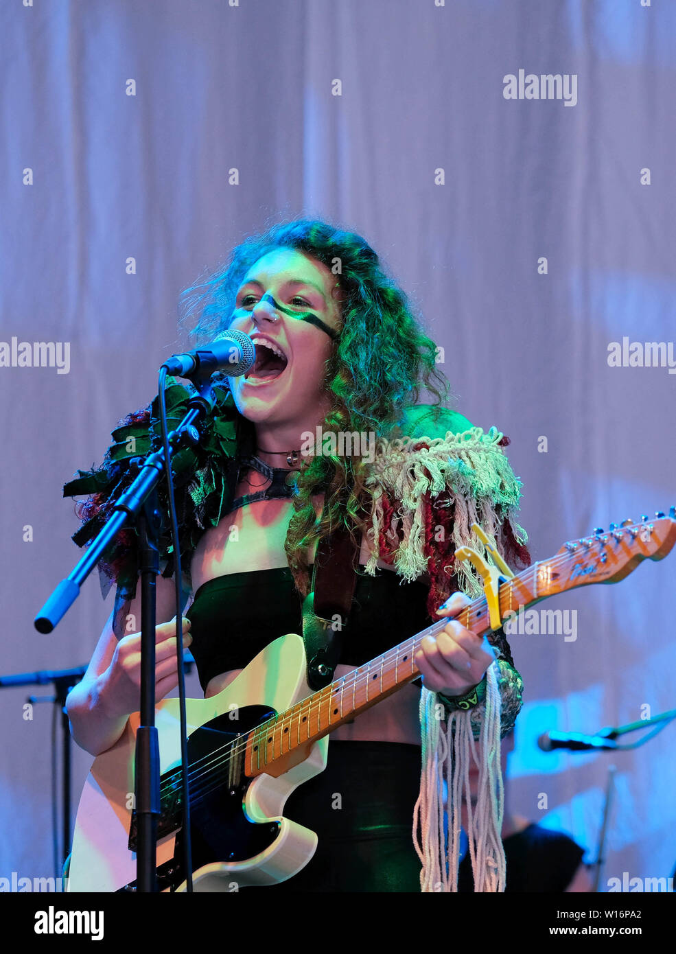 Amy montgomery hi-res stock photography and images - Alamy