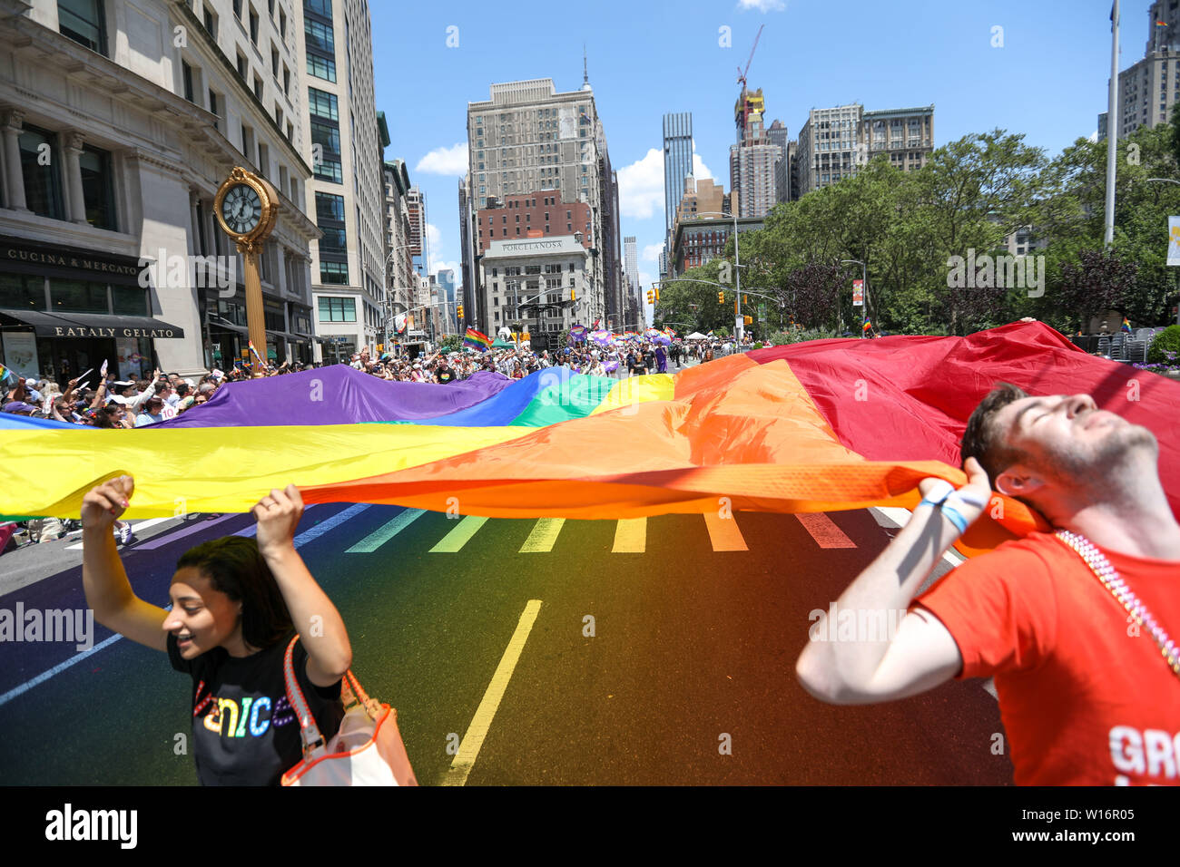 Nyc pride parade 2019 hi-res stock photography and images - Alamy