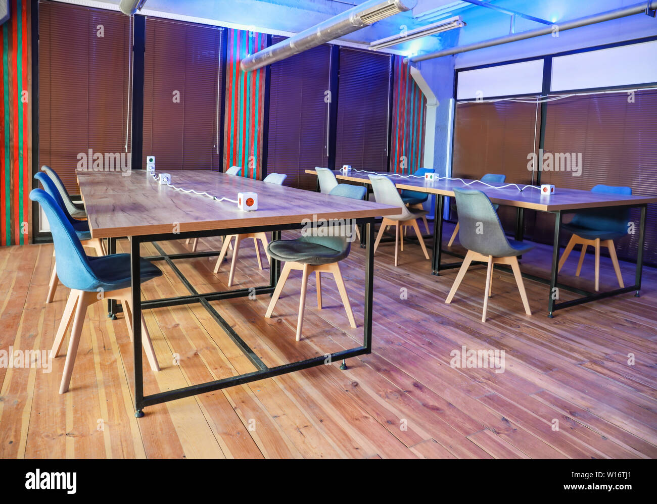 Interior of conference hall in modern office Stock Photo - Alamy