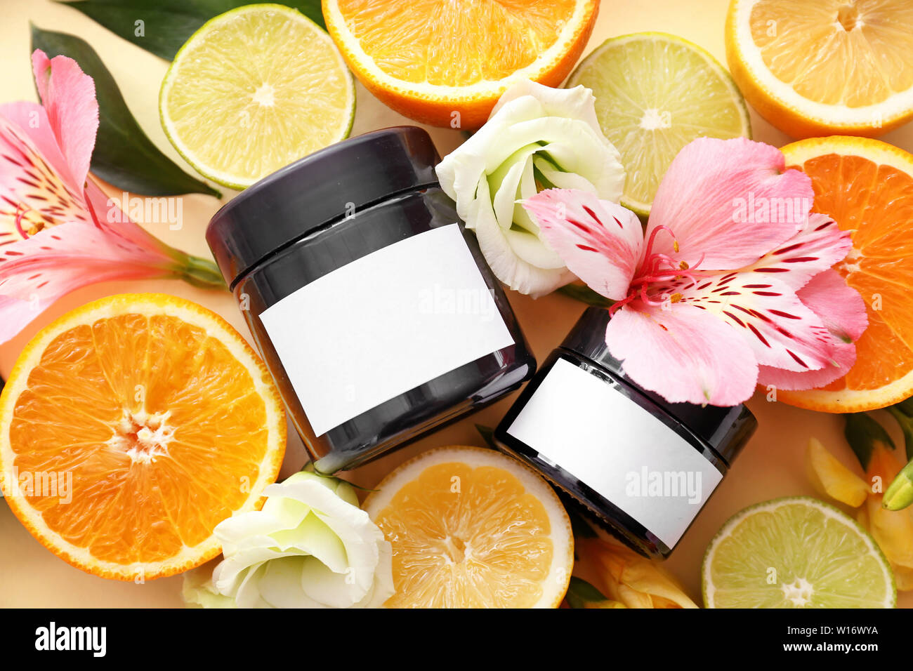 Citrus shampoo hi-res stock photography and images - Alamy