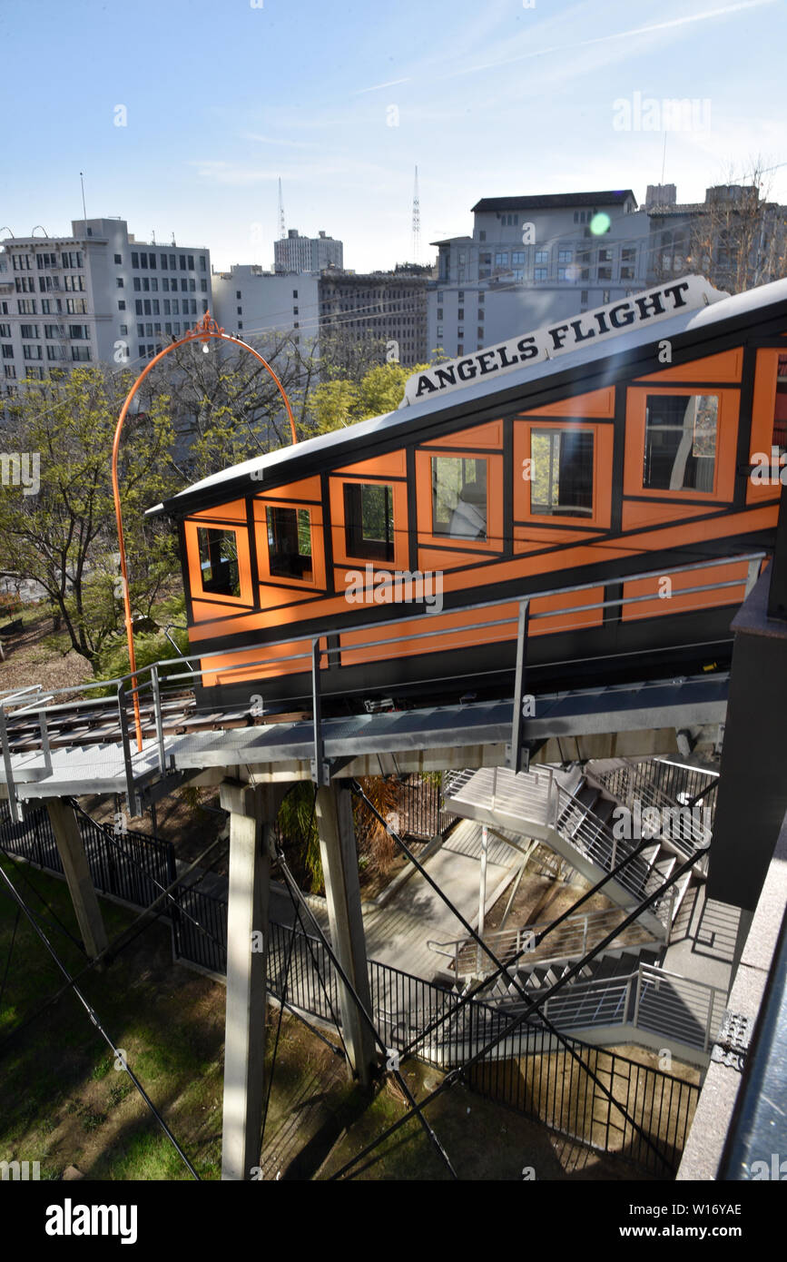LOS ANGELES, CA/USA - SEPTEMBER 25, 2018: Iconic Angels Flight incline ...