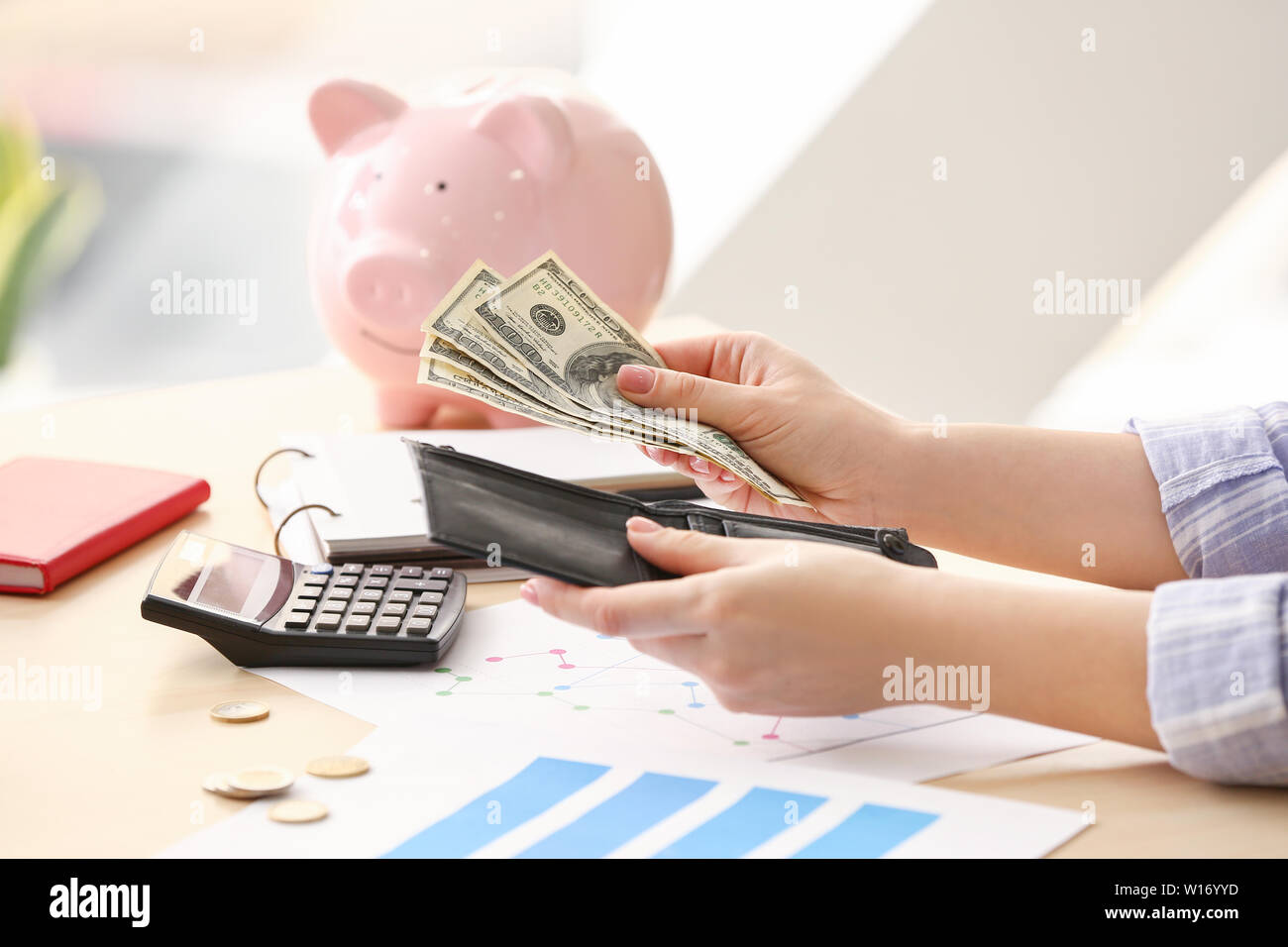 Counting income hi-res stock photography and images - Alamy
