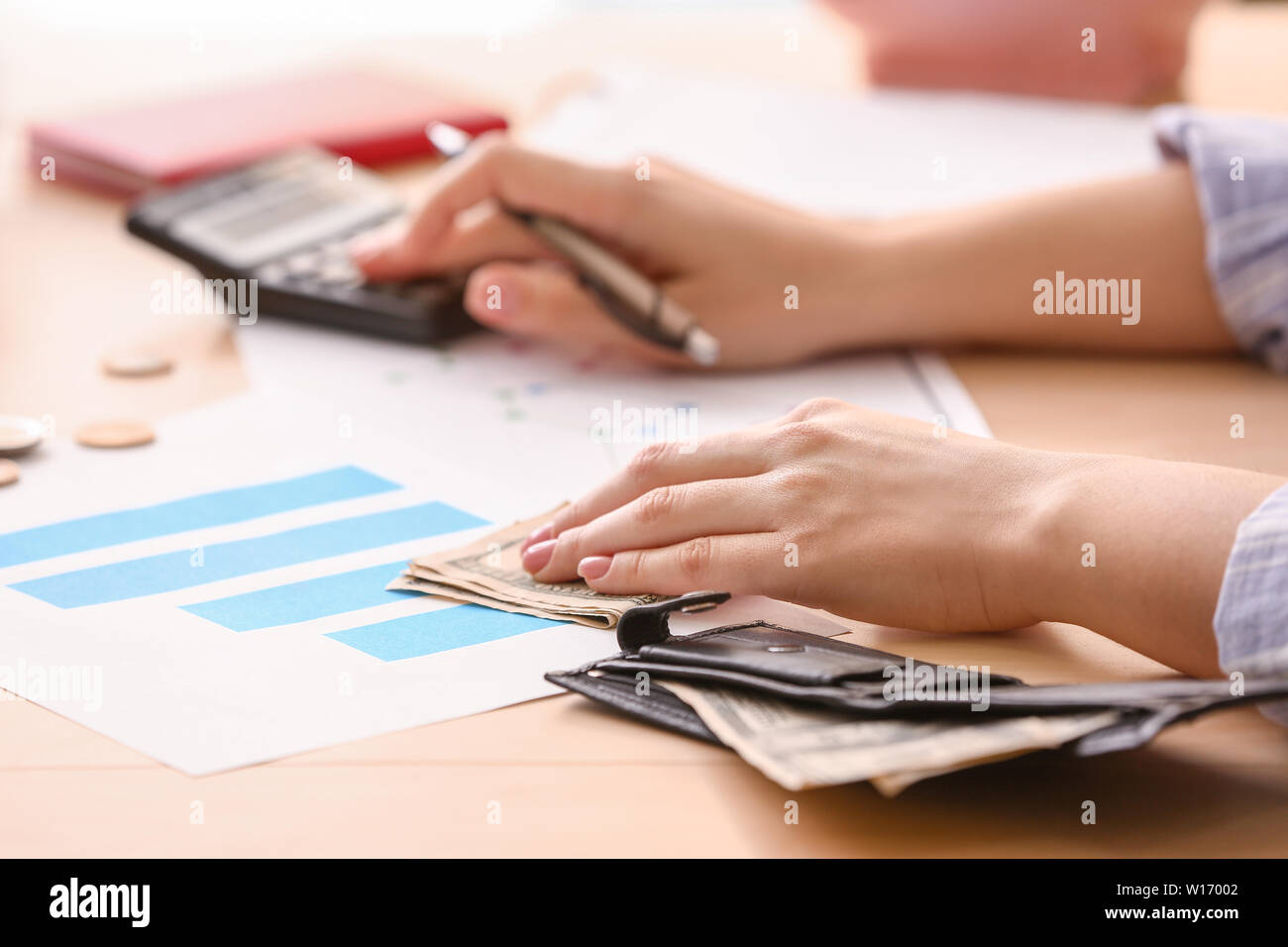 Counting income hi-res stock photography and images - Alamy