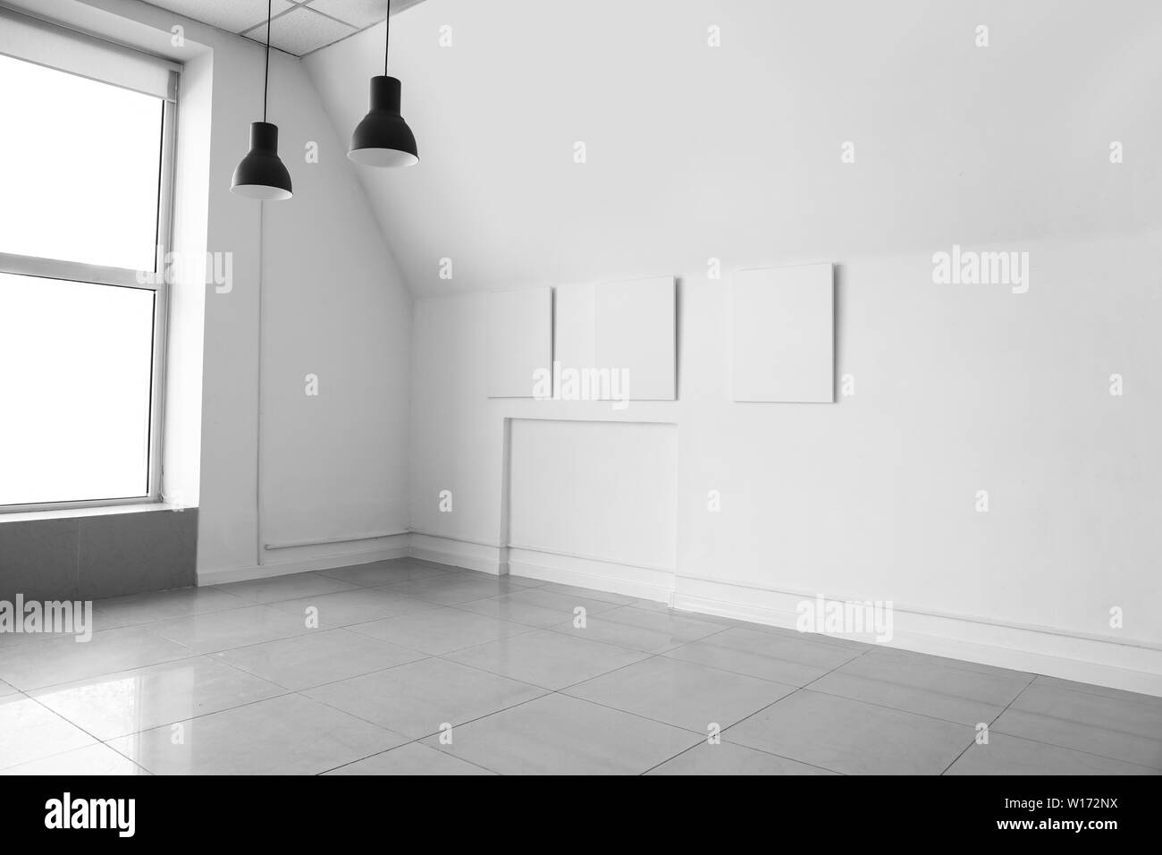 Interior of modern art gallery Stock Photo - Alamy