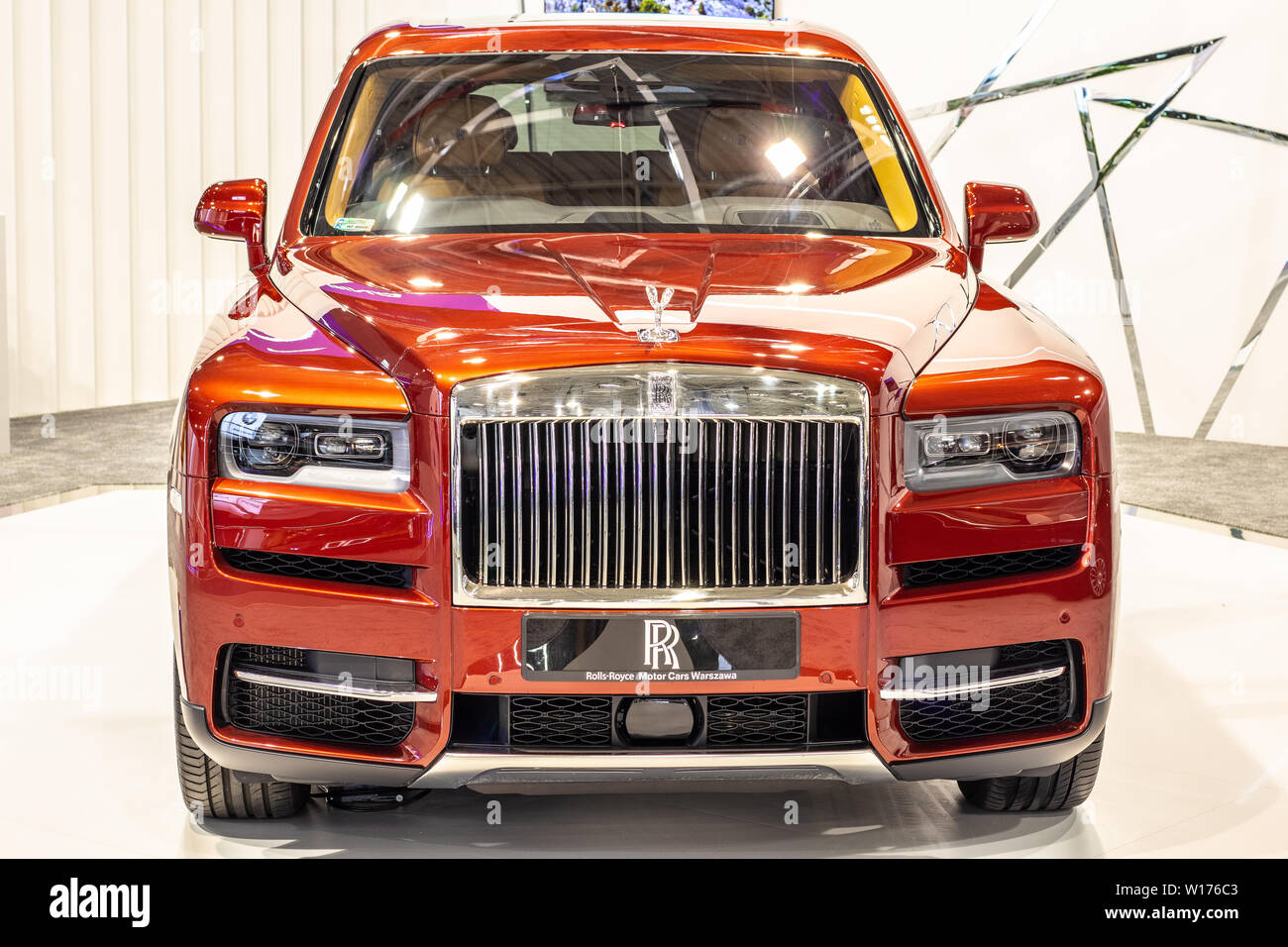 High sided vehicle hi-res stock photography and images - Alamy