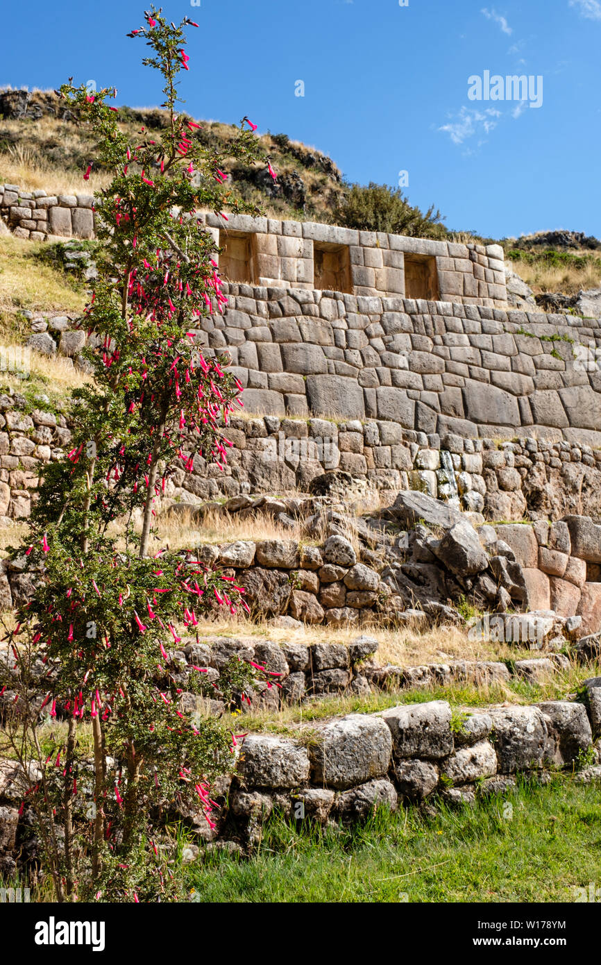 Bano del inca hi-res stock photography and images - Alamy