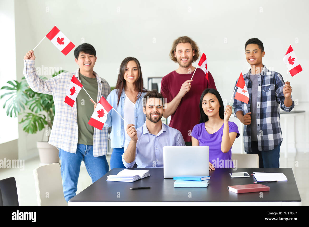 Canada classroom computer hi-res stock photography and images - Alamy