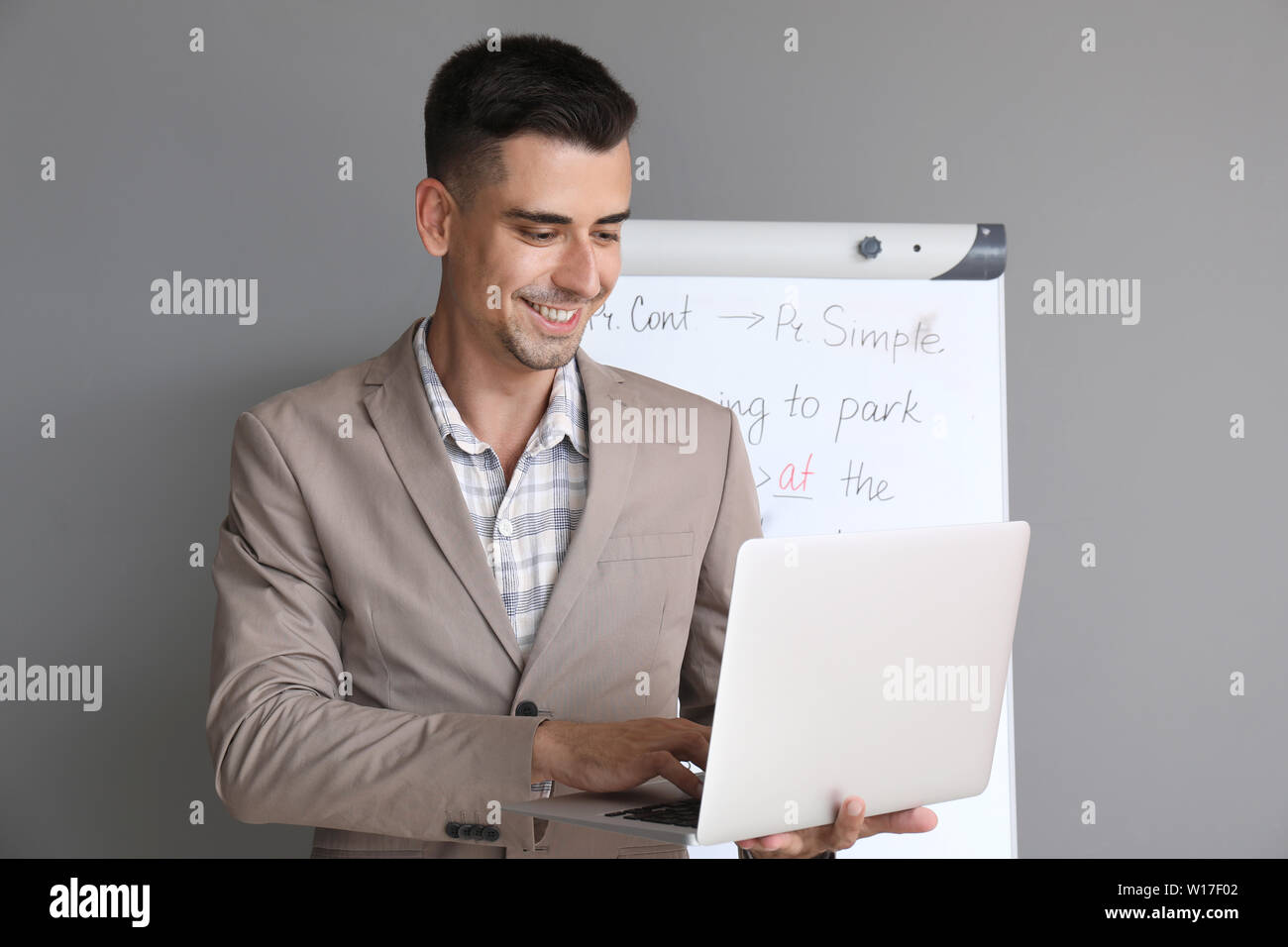Job chart classroom hi-res stock photography and images - Alamy