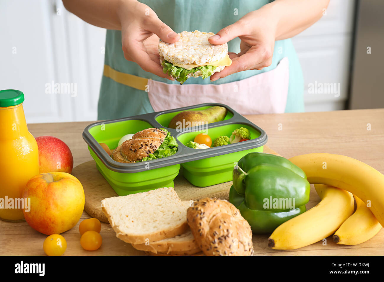 Lunch box vegetables mother hi-res stock photography and images - Alamy