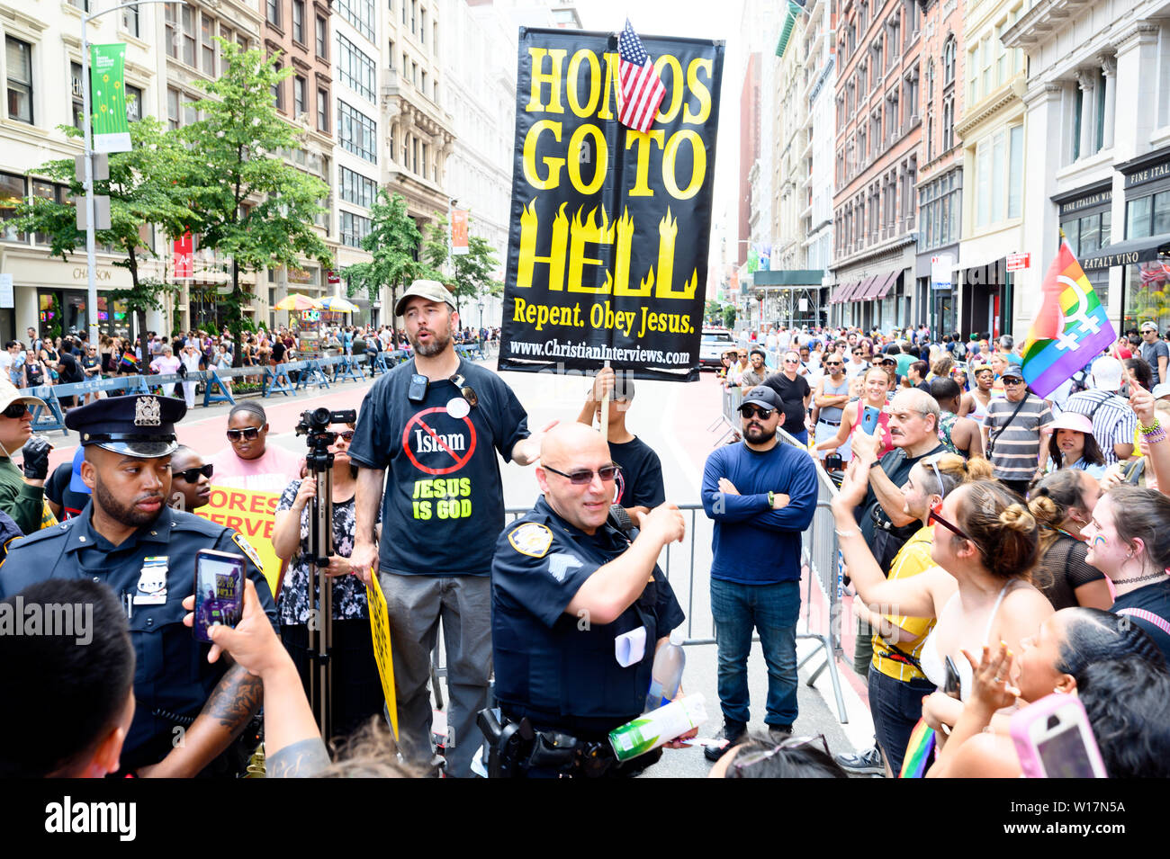 Hell Counter High Resolution Stock Photography and Images - Alamy