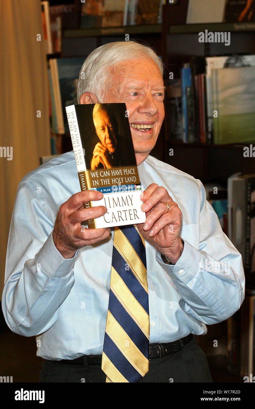 Jimmy carter interview hi-res stock photography and images - Alamy
