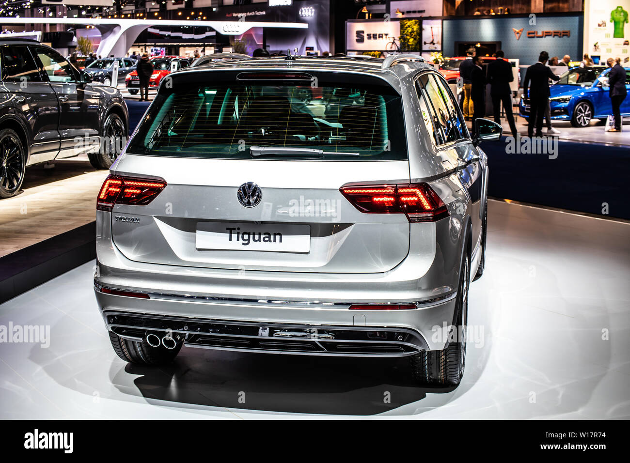 Mqb platform hi-res stock photography and images - Alamy