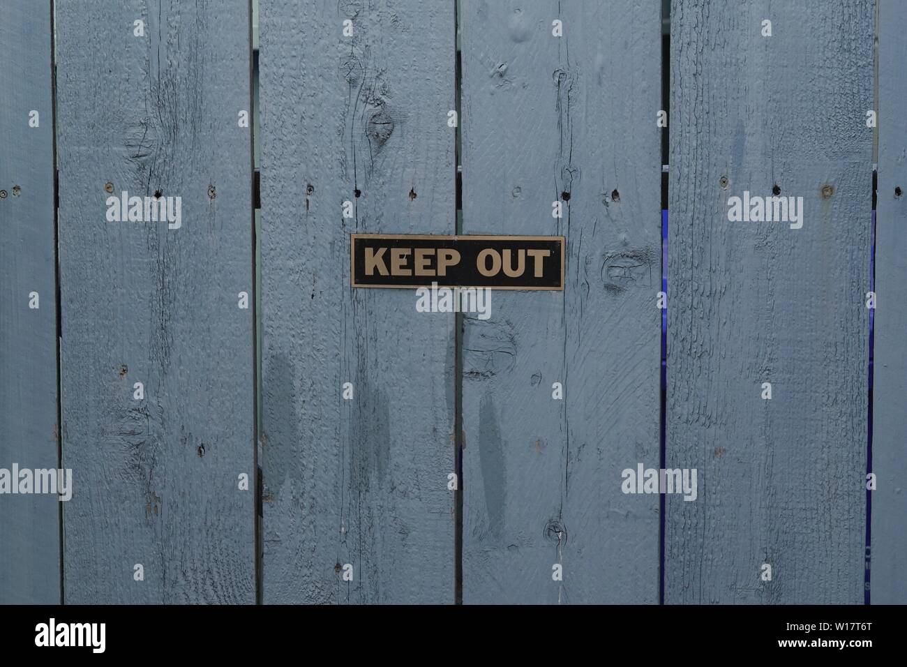 Keep out door sign hi-res stock photography and images - Alamy