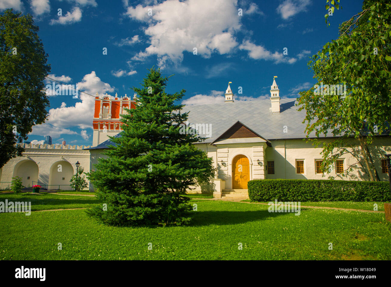 Ensemble of the novodevichy convent hi-res stock photography and images ...