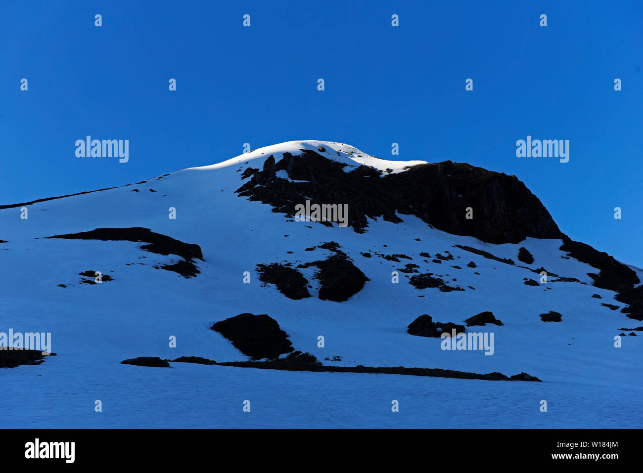 Best mountain in india hi-res stock photography and images - Alamy