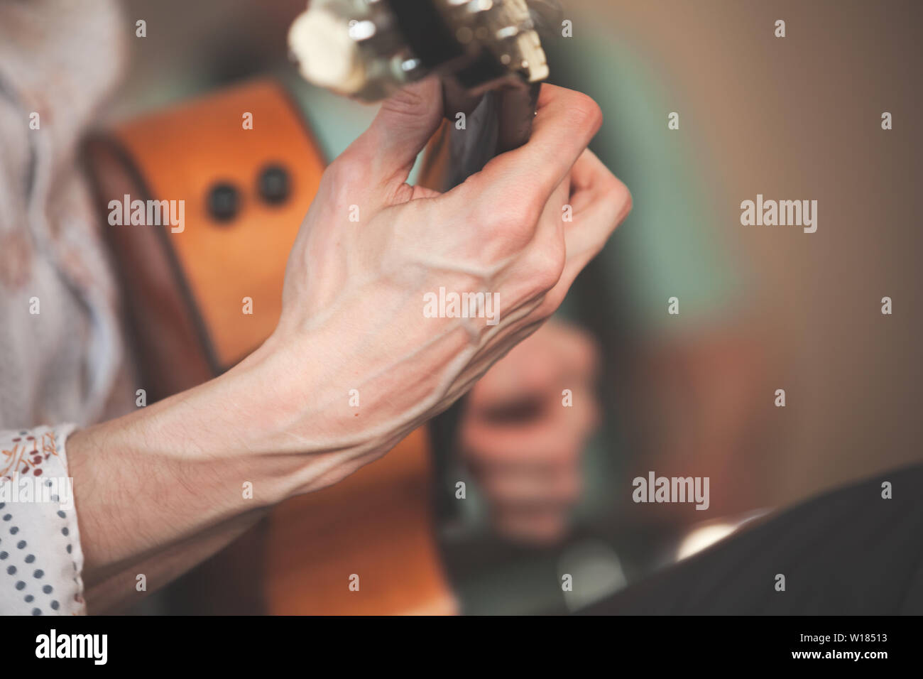 Strong hands hi-res stock photography and images - Alamy