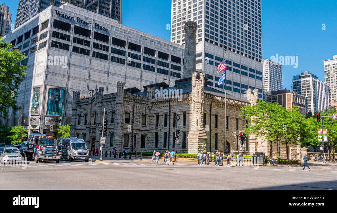 Chicago water works hi-res stock photography and images - Alamy