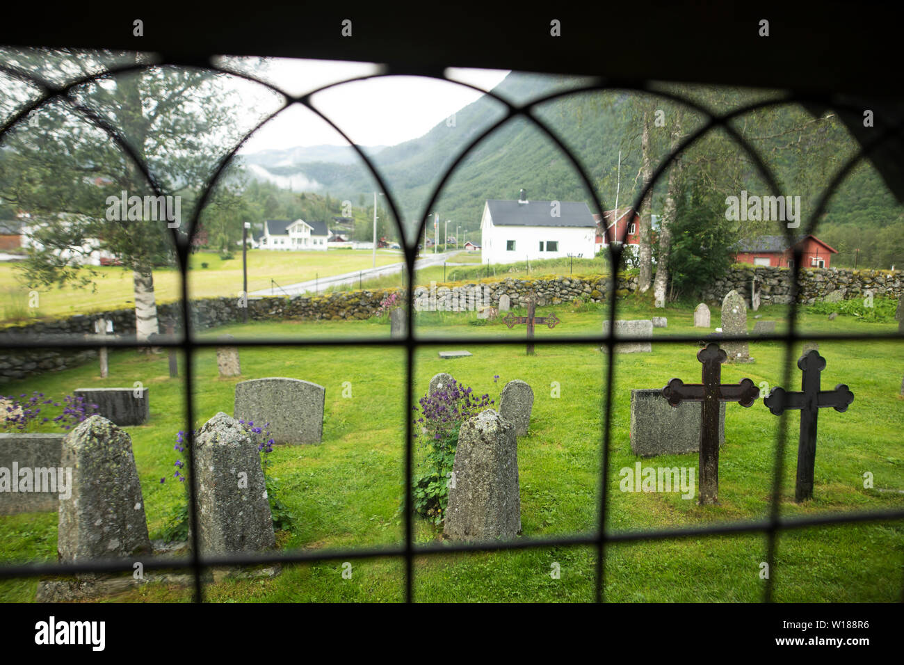 Arched church window hi-res stock photography and images - Alamy