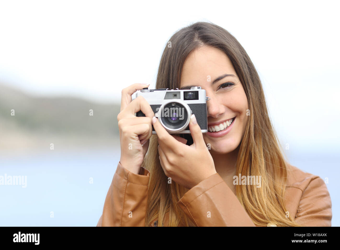Happy photographer hi-res stock photography and images - Alamy