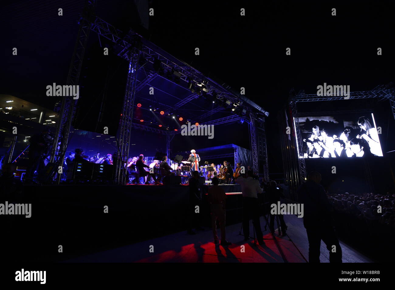 Carl davis composer hi-res stock photography and images - Alamy