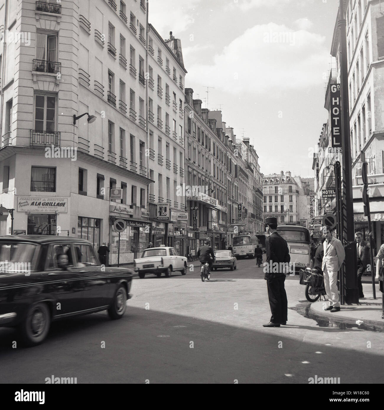 1960s city scene hi-res stock photography and images - Alamy
