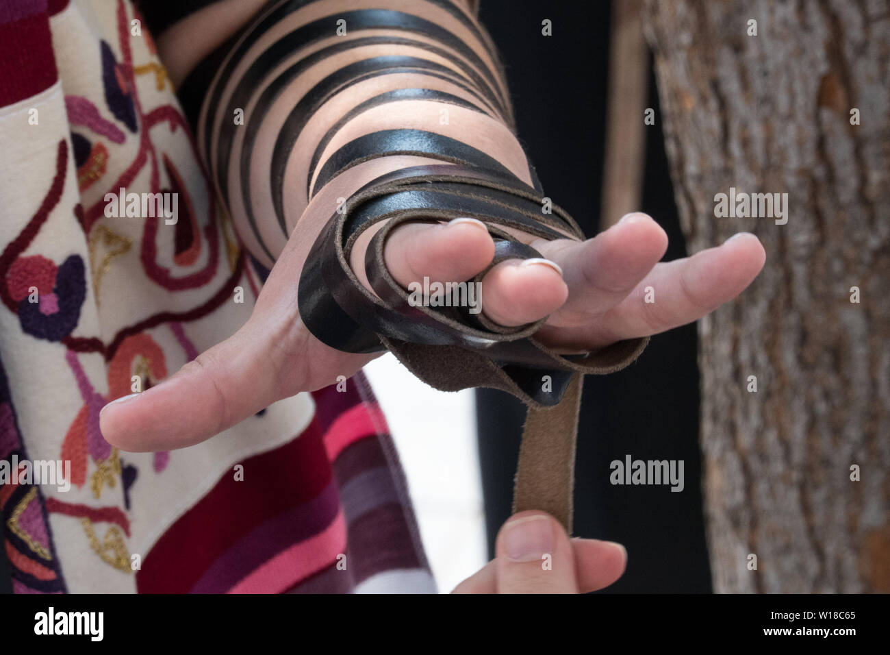 Tefilin hi-res stock photography and images - Alamy