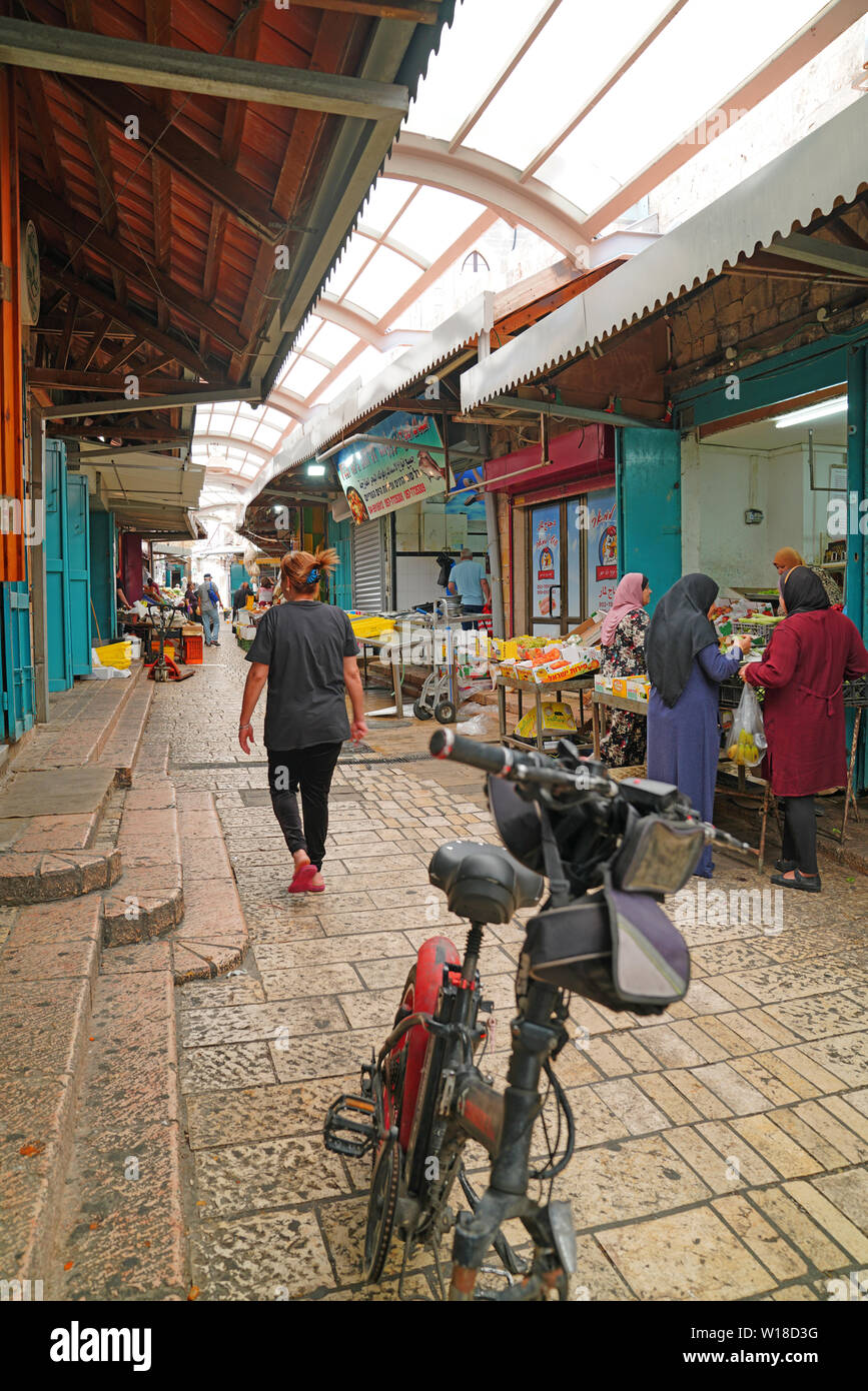 A market, or marketplace Stock Photo - Alamy