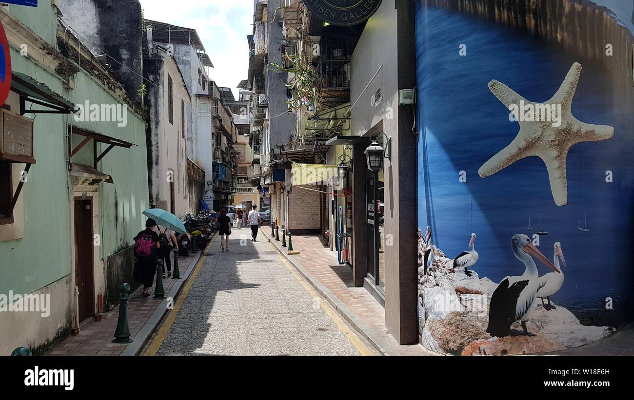 Macau temple skyline hi-res stock photography and images - Alamy
