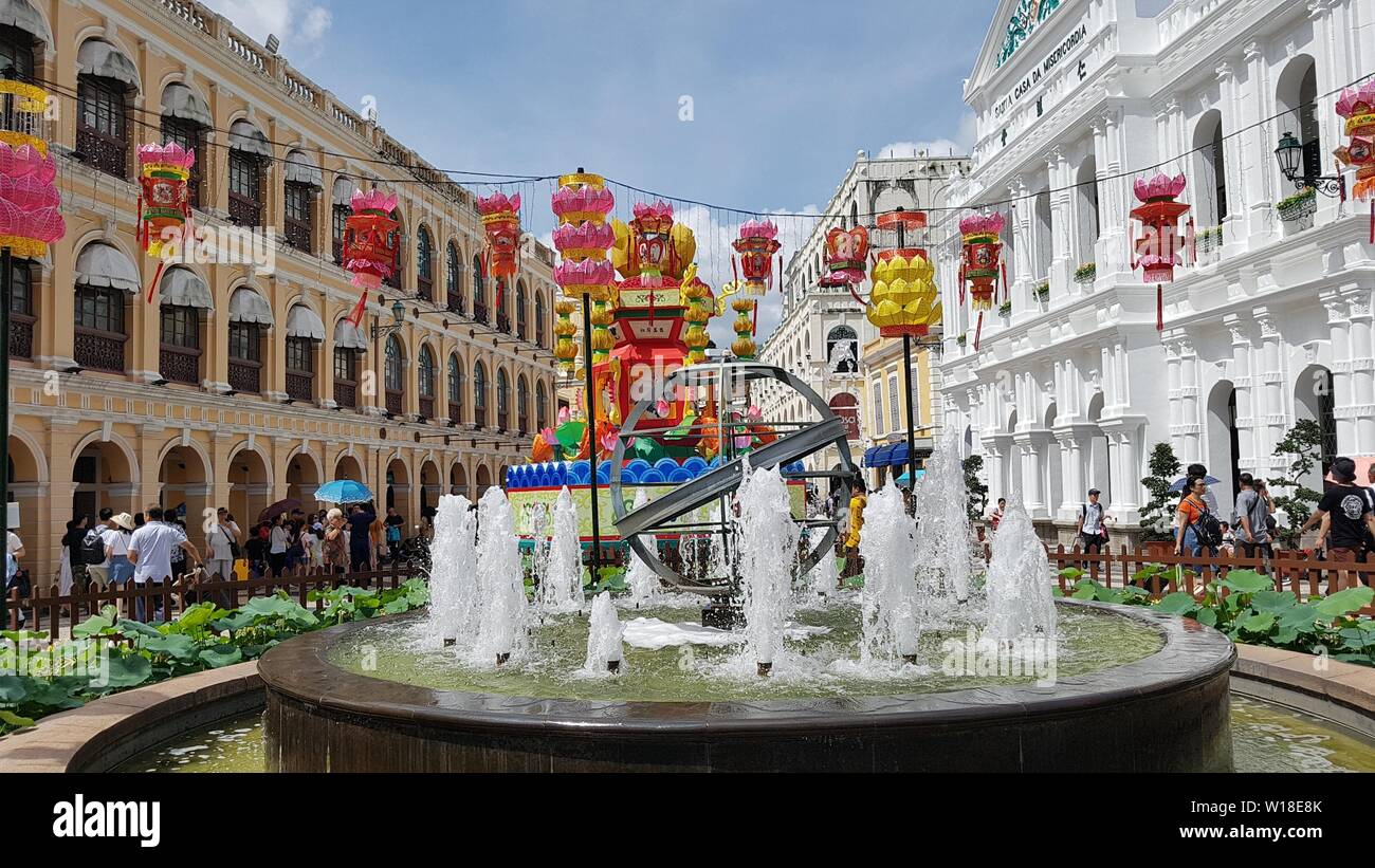 Macau temple skyline hi-res stock photography and images - Alamy