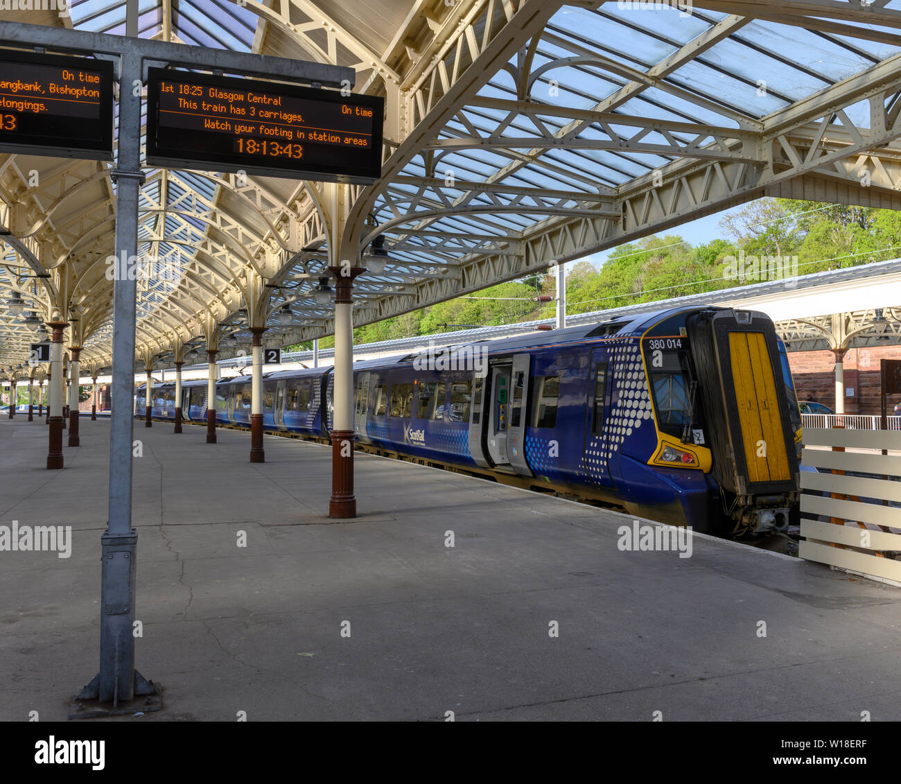 British rail class 380 desiro electric multiple unit train hi-res stock photography and images ...