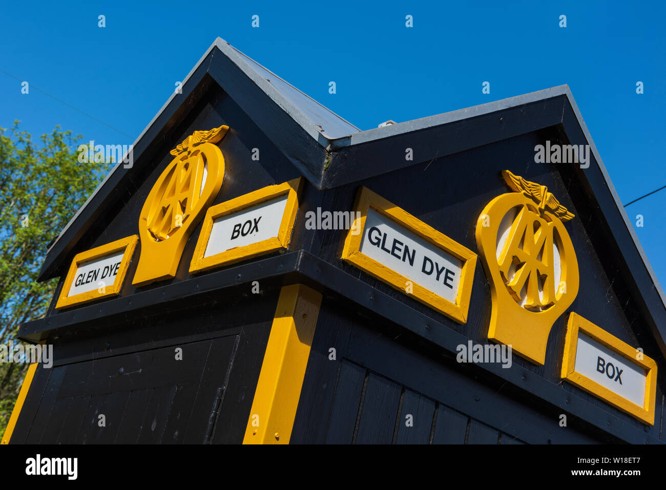 Old automobile association telephone box hi-res stock photography and ...