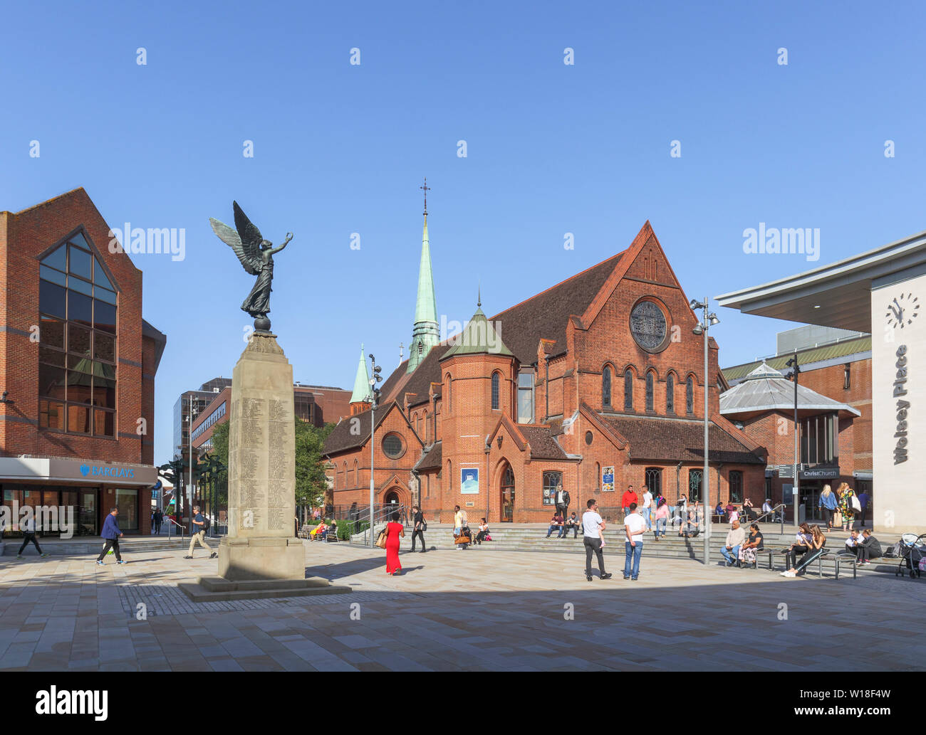 Christ Church and war memorial in Jubilee Square in Woking, Surrey ...