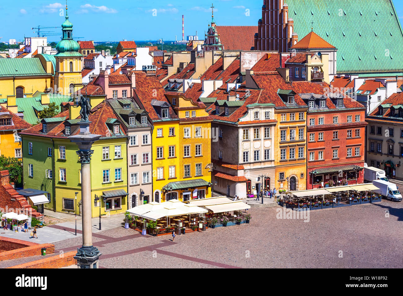 Warsaw, Poland colorful houses in Castle Square in the Old Town of ...