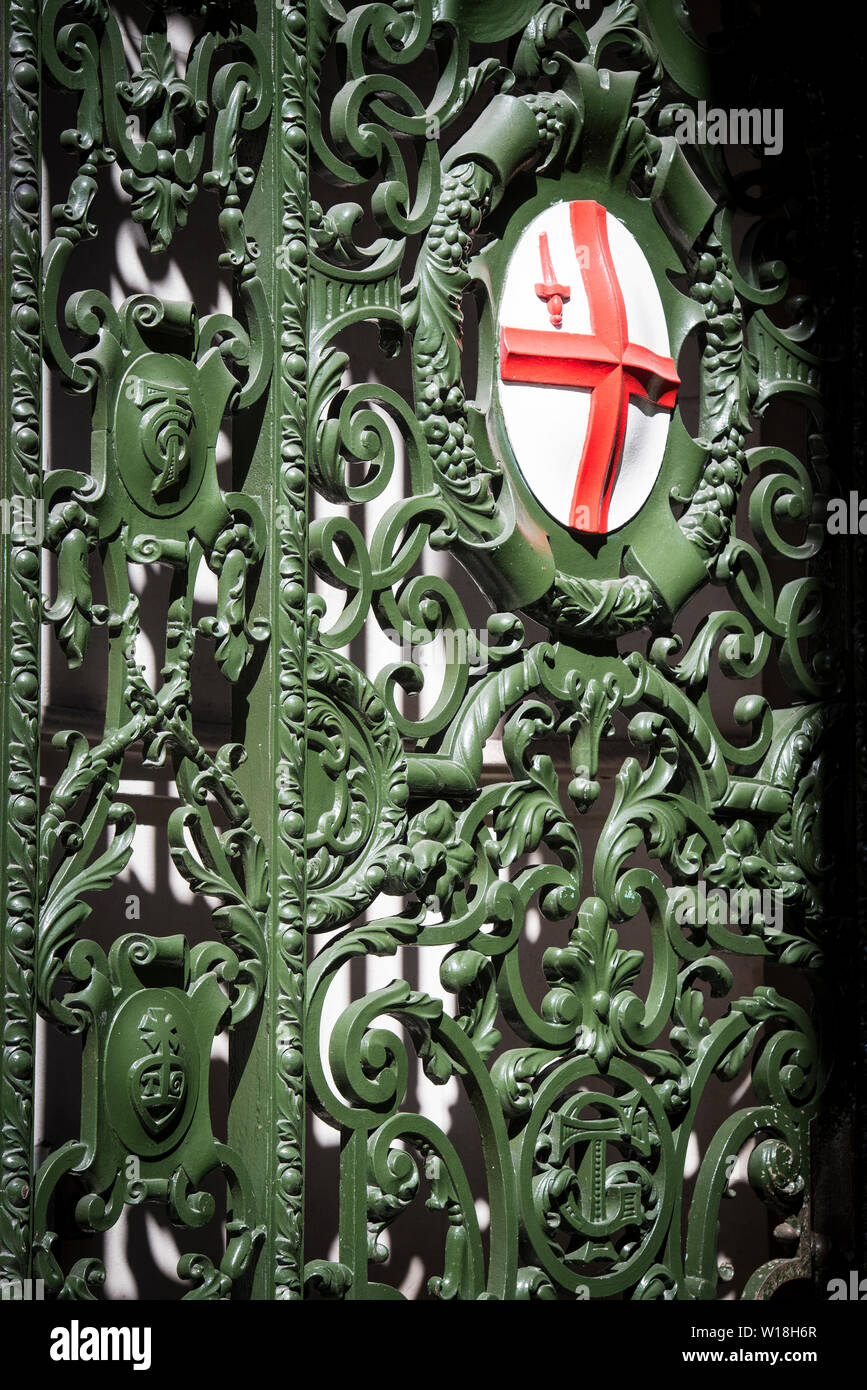 The side gate of The Royal Exchange, Bank, London Stock Photo - Alamy