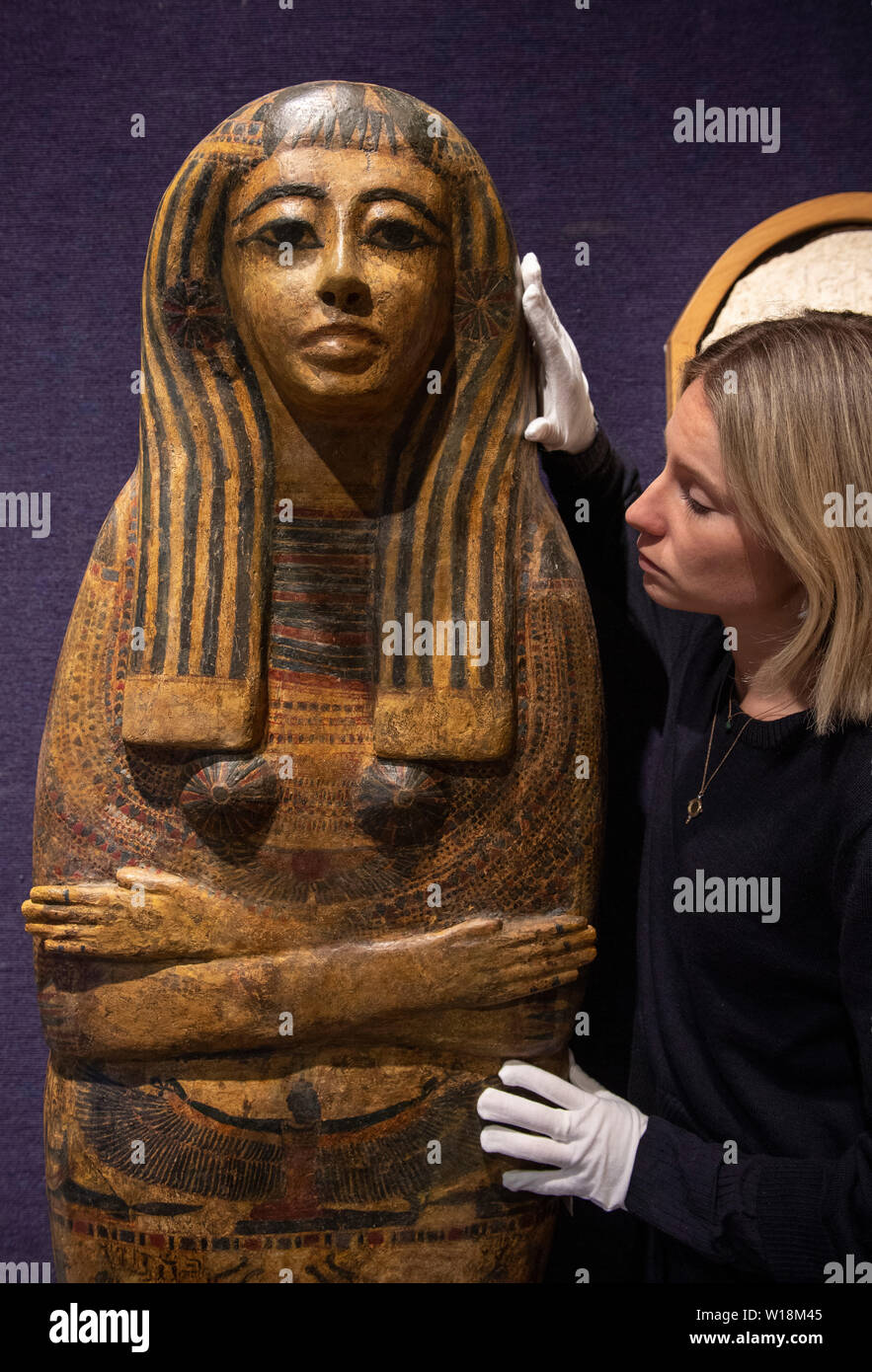 Coffin of aset hi-res stock photography and images - Alamy