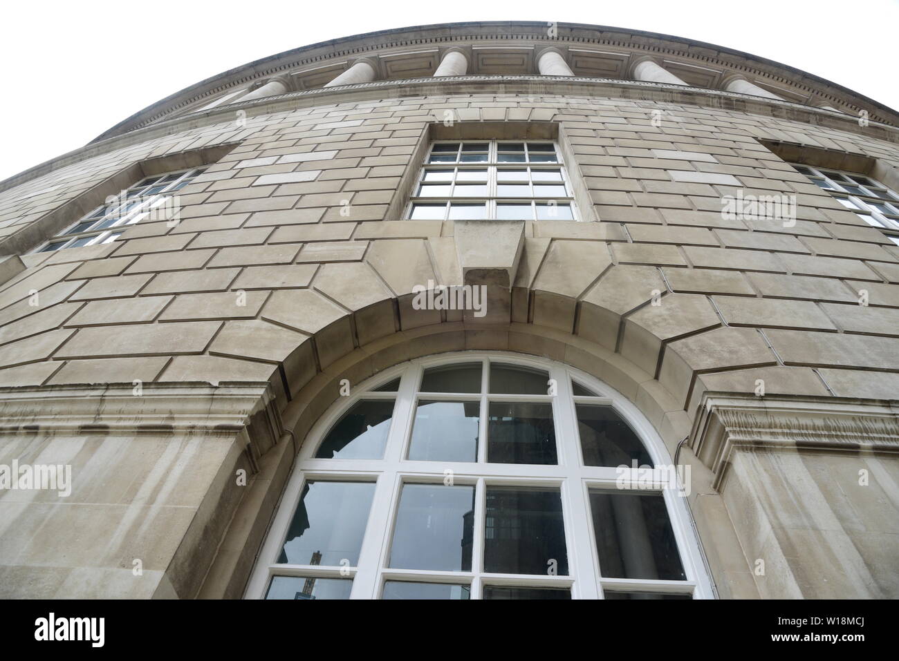 Manchester landmarks hi-res stock photography and images - Alamy