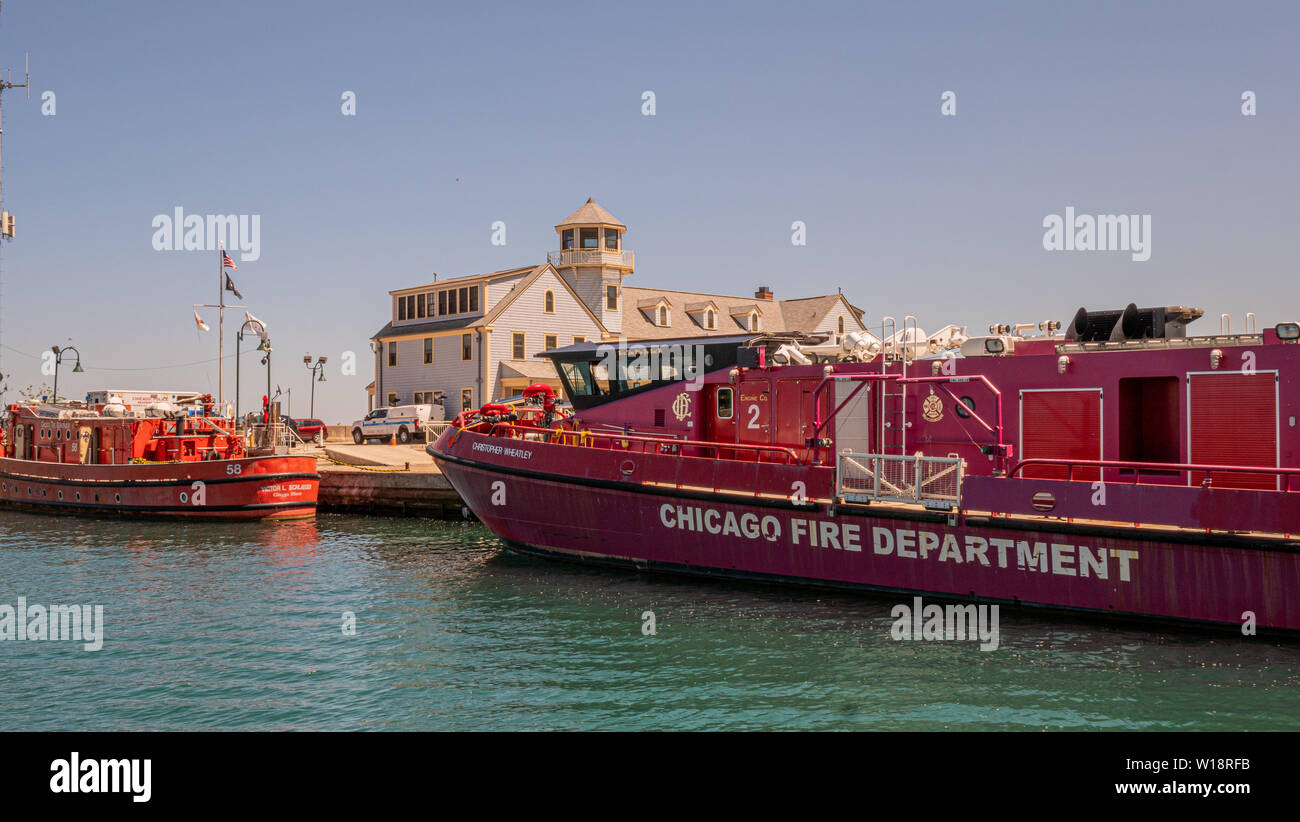 Chicago Fire Department vessels on Chicago River - CHICAGO, USA - JUNE ...