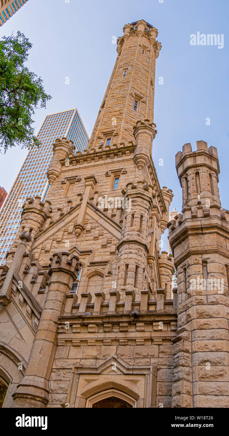 Water Tower building in Chicago - CHICAGO, USA - JUNE 12, 2019 Stock ...