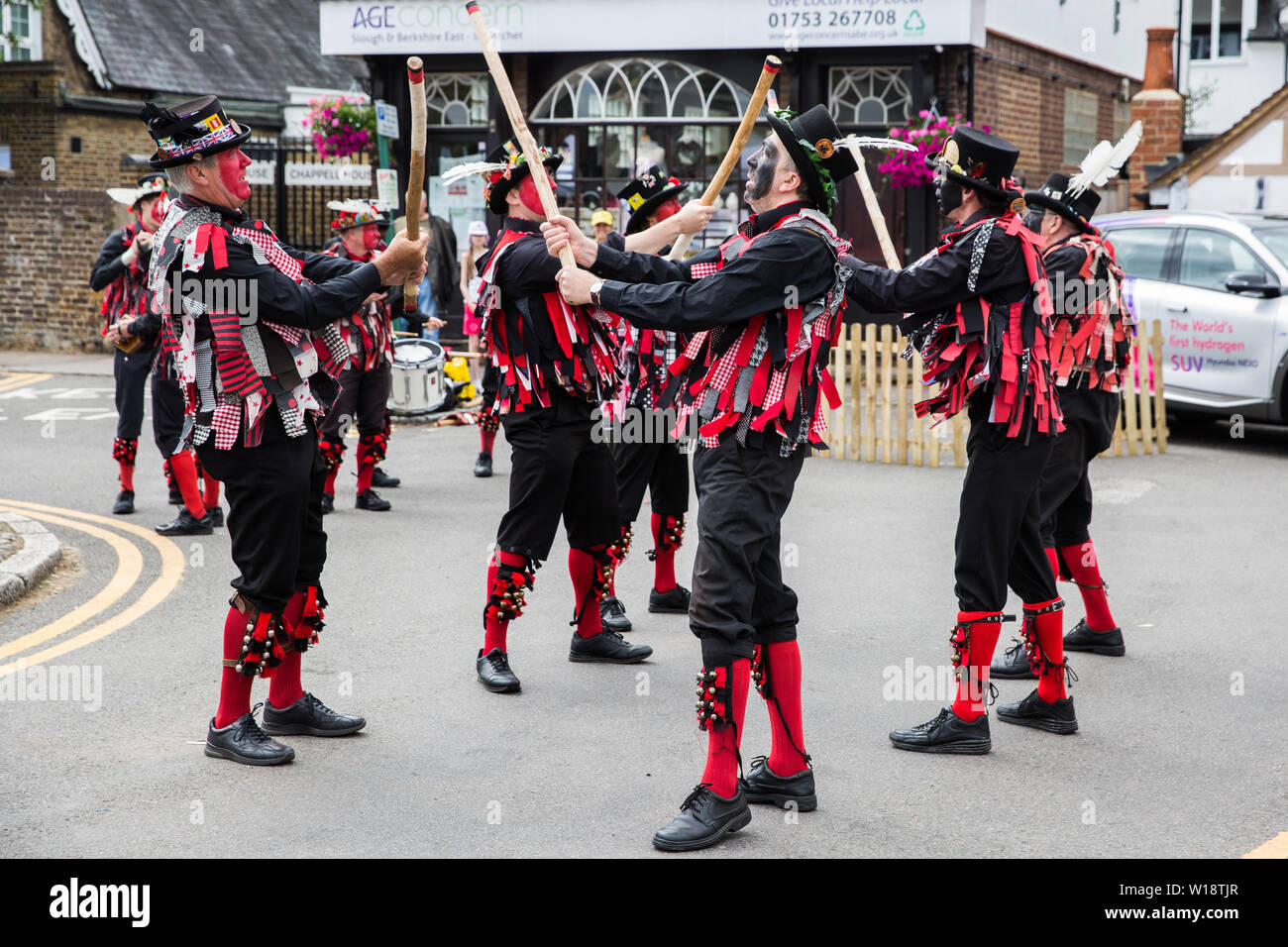 Border mixed morris dancers black faced hi-res stock photography and ...