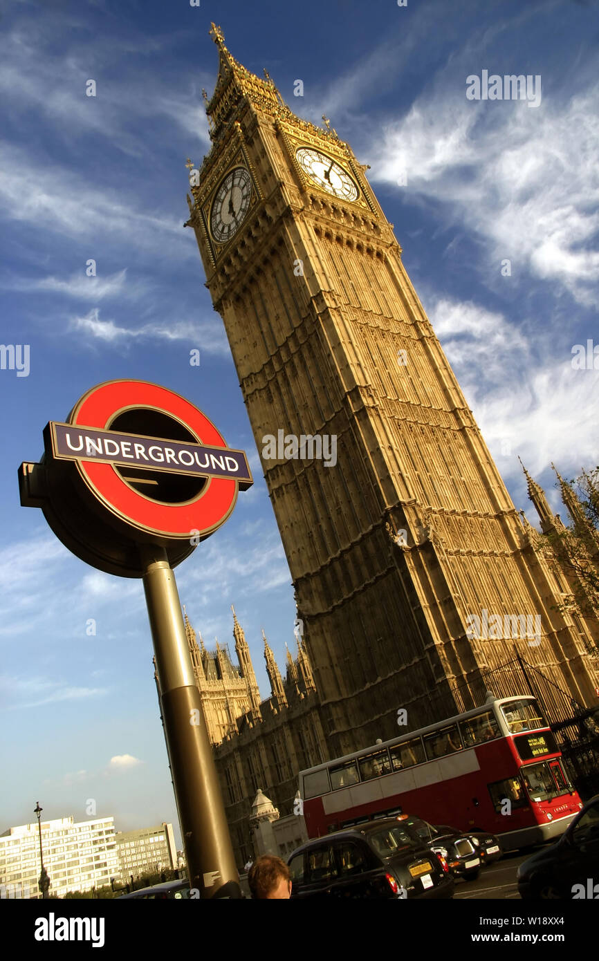 Elizabeth Train High Resolution Stock Photography and Images - Alamy